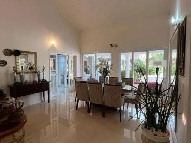 Casa de Condomínio com 4 Quartos para venda ou aluguel, 393m² Jardim Theodora