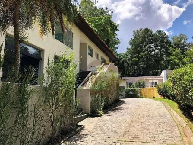Casa de Condomínio com 4 Quartos para venda ou aluguel, 578m² Chácara Granja Velha