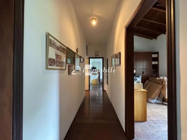 Casa de Condomínio com 4 Quartos para venda ou aluguel, 659m² Granja Viana