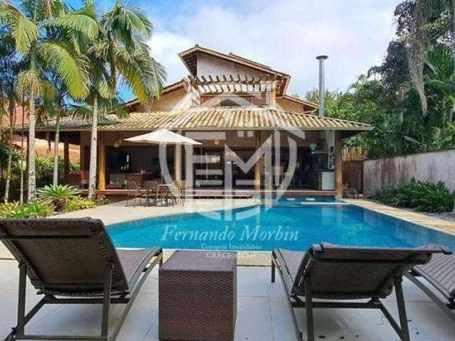 Casa de Condomínio com 4 quartos, Praia de Itamambuca Ubatuba