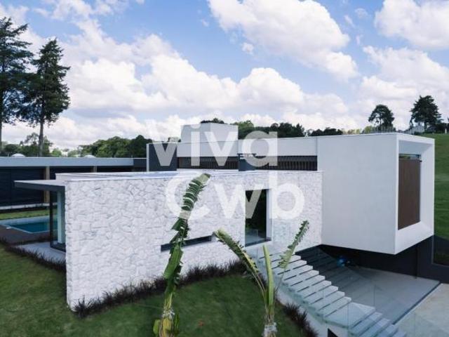 Casa de condomínio com 517m², 4 suítes e 8 Vagas à venda no bairro Riviera