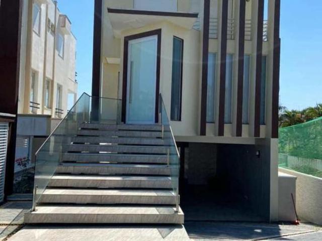 Casa de Condomínio com 5 dorms, Parque Residencial Itapeti, Mogi das Cruzes R$ 2.49 mi, Cod: 3016