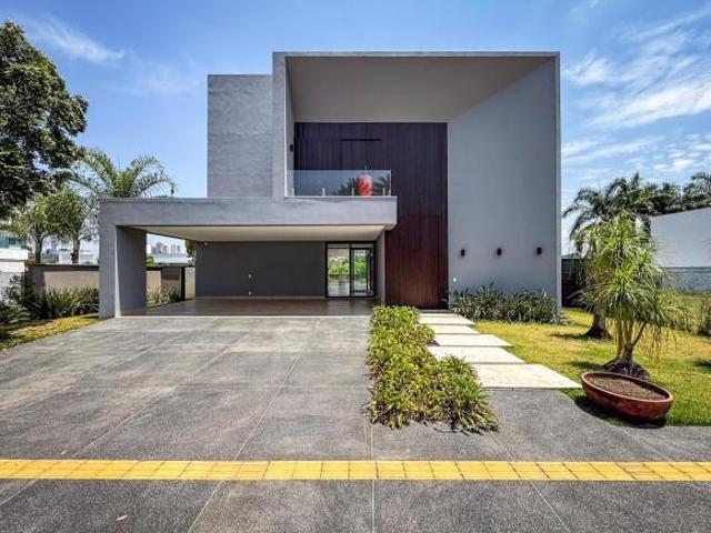 Casa de Condomínio com 5 Suítes à Venda, 470 m² no Alphaville Flamboyant Residencial Goiás em Goiâni