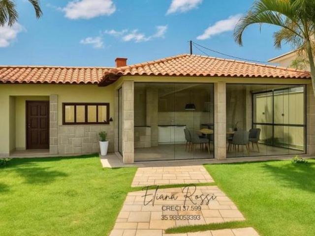 Casa de Condomínio com 5 quartos à venda em Varginha, no bairro Vila Pinto