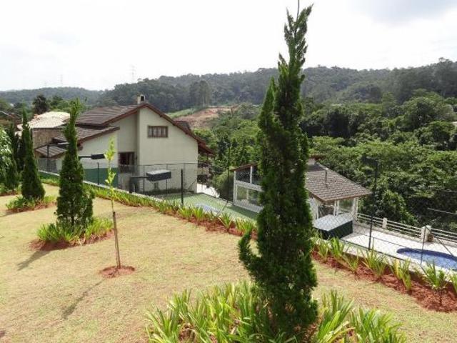 Casa de Condomínio com 5 Quartos e 10 banheiros à Venda, 1670 m², R$ 3.500.000