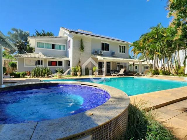 Casa de Condomínio com 5 Quartos e 5 banheiros à Venda, 1150 m² por R$ 4.300.000