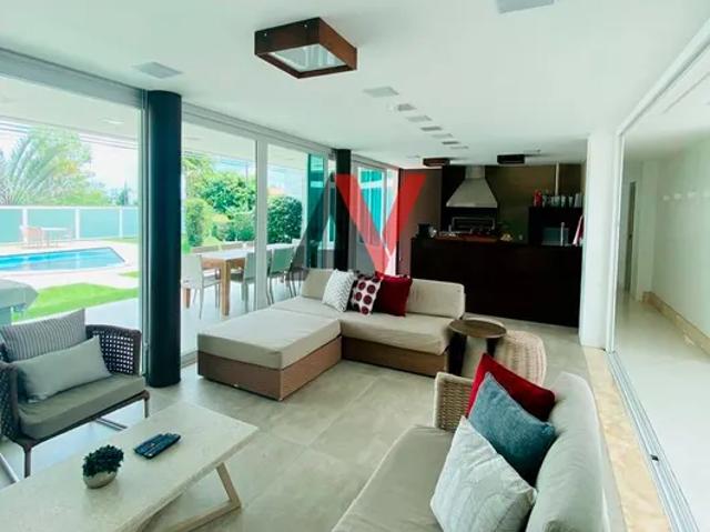 Casa de Condomínio com 5 Quartos e 6 banheiros à Venda, 684 m² por R$ 5.200.000