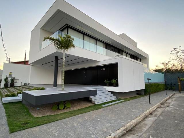 Casa de Condomínio com 5 Quartos e 8 banheiros à Venda, 400 m² por R$ 3.500.000