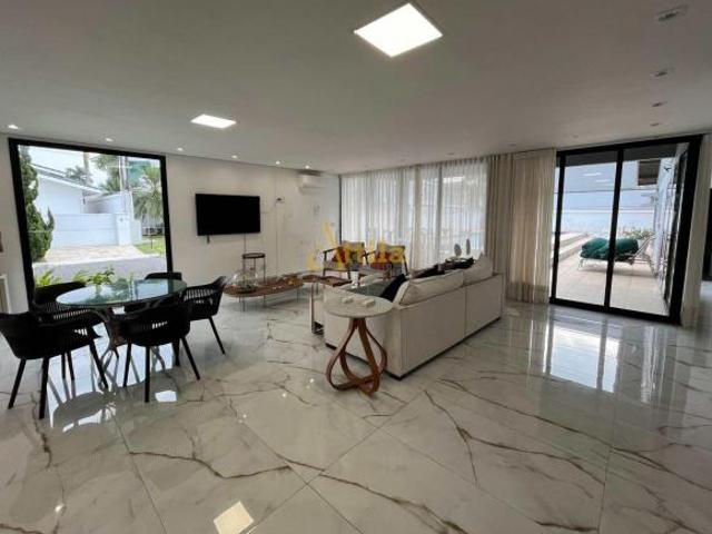 Casa de Condomínio com 5 quartos, Jardim Acapulco, Guarujá R$ 2.7 mi, Cod: 6195