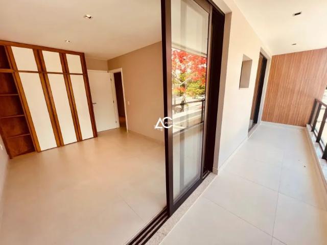 Casa de Condomínio com 5 Quartos para alugar, 355m² Barra da Tijuca