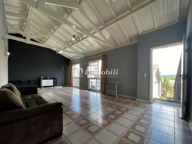 Casa de Condomínio com 5 Quartos para venda ou aluguel, 285m² Granja Viana