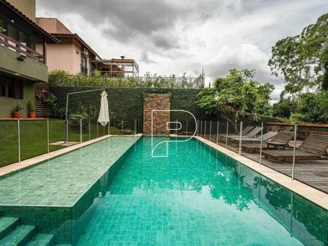 Casa de Condomínio com 5 Quartos para venda ou aluguel, 450m² Granja Viana