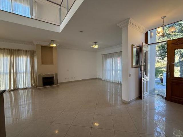 Casa de Condomínio com 5 Quartos para venda ou aluguel, 704m² Aldeia da Serra