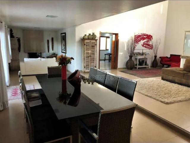 Casa de Condomínio com 5 Quartos para venda ou aluguel, 890m² Granja Viana