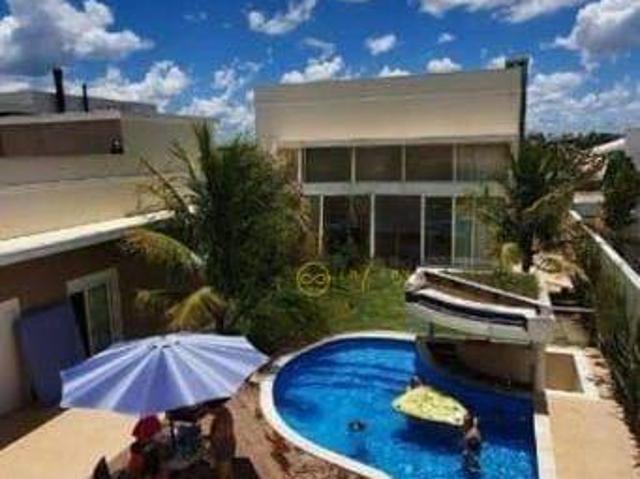 Casa de Condomínio com 5 quartos, sendo 3 suítes à venda, 500 m² por R$ 4.000.000,00 Parque Reser