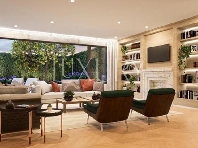 Casa de condomínio com 667.0 m², 3 Suítes à venda no bairro Vila Nova Conceição