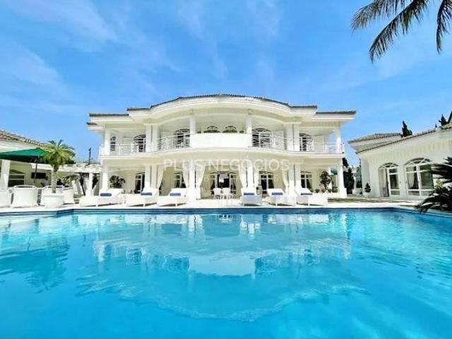 Casa de Condomínio com 6 dorms, Jardim Acapulco, Guarujá R$ 13 mi, Cod: 3572