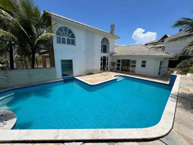Casa de Condomínio com 6 Quartos e 3 banheiros à Venda, 583 m² por R$ 4.700.000