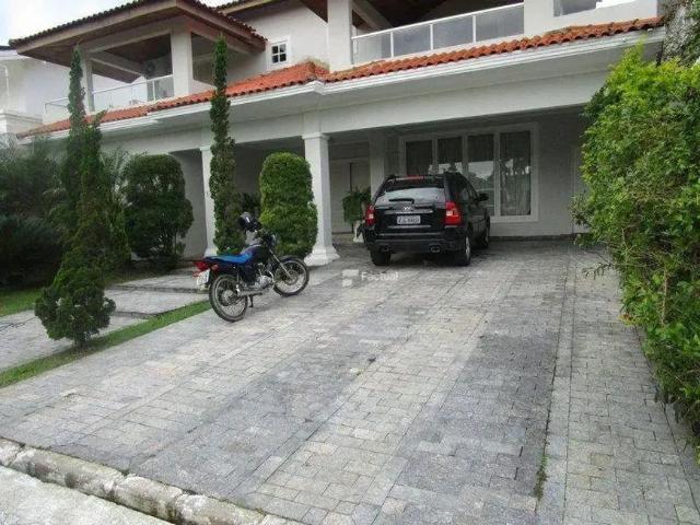 Casa de Condomínio com 6 Quartos para venda ou aluguel, 400m² Jardim Acapulco