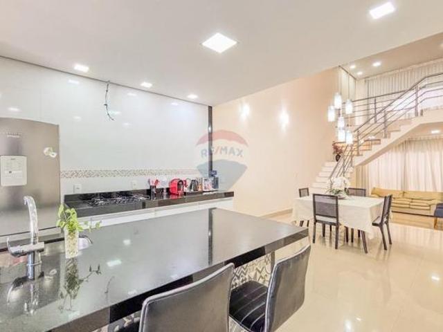 Casa de Condomínio à Venda 4 suítes 290m² Swiss Park Campinas R$1.890.000,00