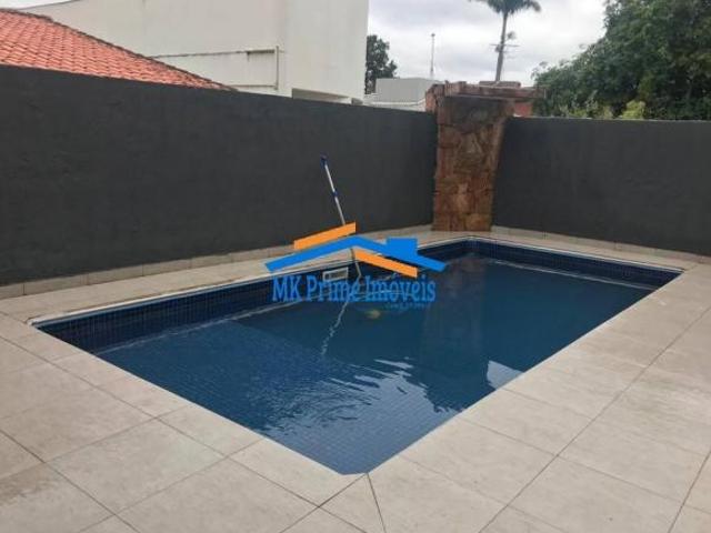 Casa de Condomínio à Venda 250m² com 4 Quartos e 4 banheiros no Alpha 3