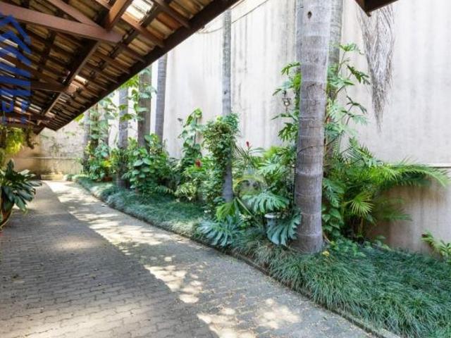 Casa de Condomínio a Venda, 2 dorms, 2 vagas na Vila Alexandria