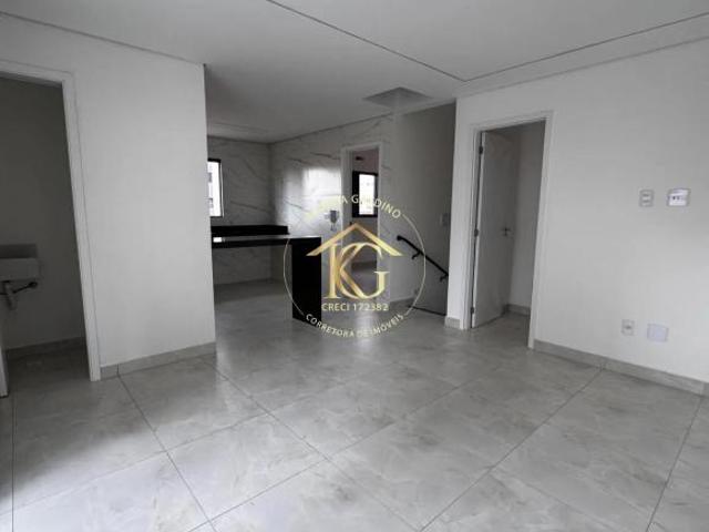 Casa de condomínio á venda 2 suítes e 1 vaga de garagem Guilhermina/Praia Grande