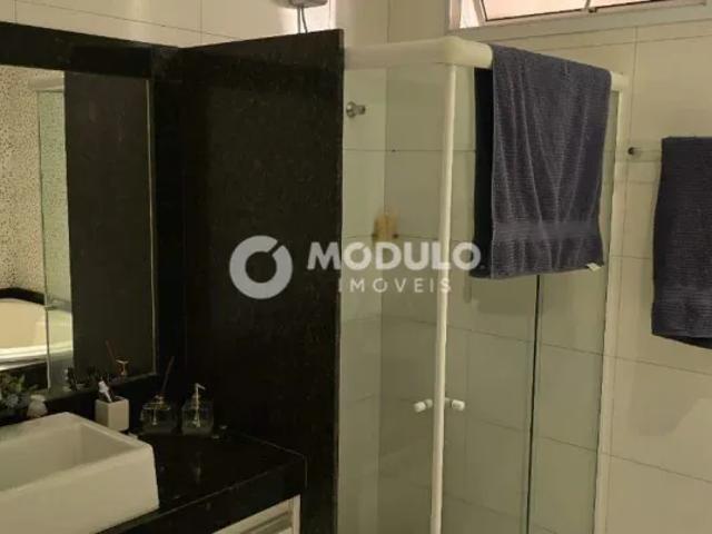 Casa de condomínio à venda, 3 quartos, 1 suíte, 2 vagas, jardim holanda uberlândia/mg