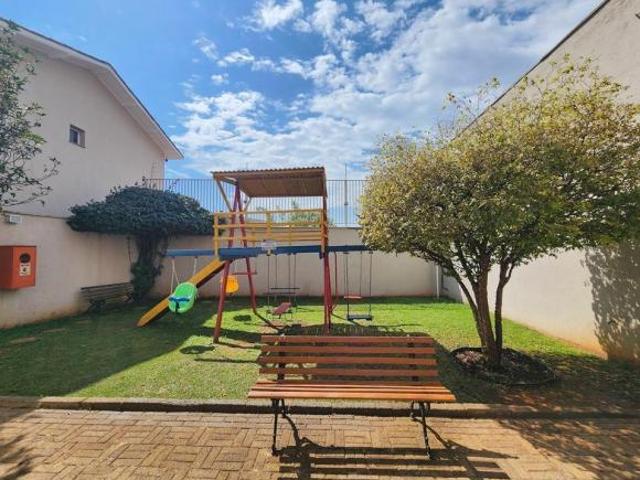 Casa de condomínio à venda com, 3 quartos e 2 vagas.fl58