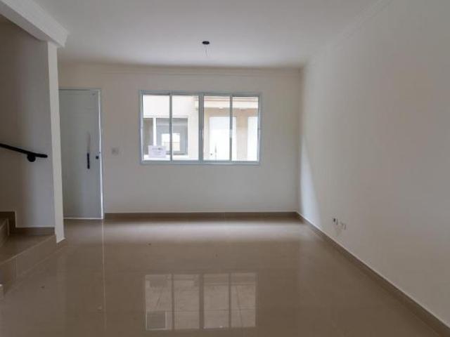 Casa de condomínio à venda com 108 m², 2 quartos e 2 vagas em Vila Polopoli!