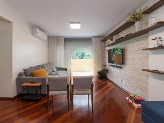Casa de condomínio à venda com 108m², 3 quartos na Vila Gumercindo