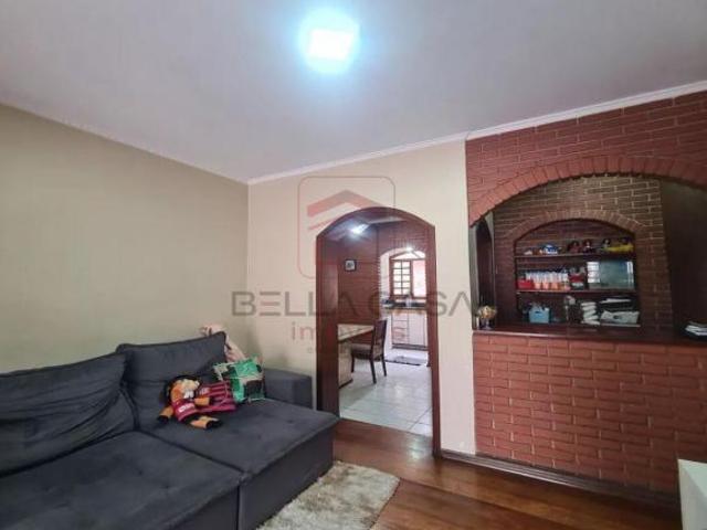 Casa de condomínio à venda com 180m², 3 quartos e 2 vagas
