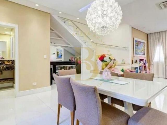 Casa de condomínio á venda com 270m², 4 quartos e 3 vagas no Jardim Prudência