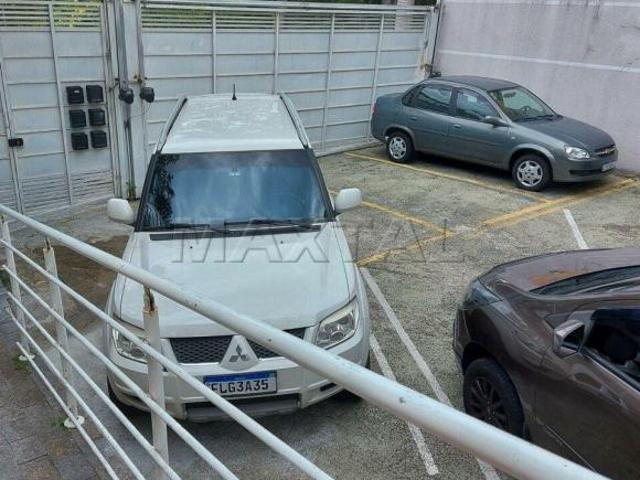Casa de condomínio à venda com 65m², 2 quartos sendo todos suítes e 1 vaga, ótima localização