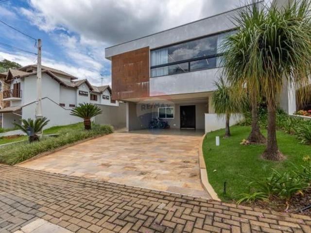 Casa de Condomínio à venda com localização privilegiada ao lado do Shopping Valinhos 4 quartos /