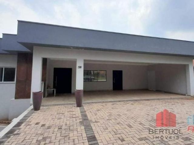 Casa de Condomínio à Venda em Vinhedo Estância Marambaia – 466 m² Úteis, 868 m² de Terreno