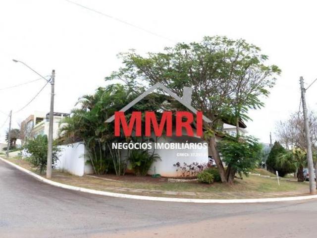 Casa de Condomínio à Venda em Araçoiaba da Serra SP: 4 quartos, 4 suítes, 4 salas, 3 vagas de garage