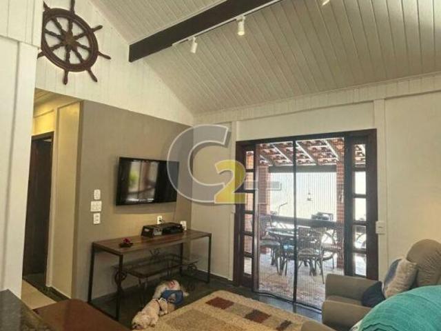 Casa de Condomínio á venda em Bertioga, 3 quartos, 4 vagas de garagem