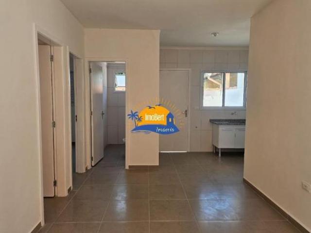 Casa de Condomínio à Venda em Bertioga SP: 2 Quartos, 1 Sala, 1 Banheiro, 1 Vaga de Garagem