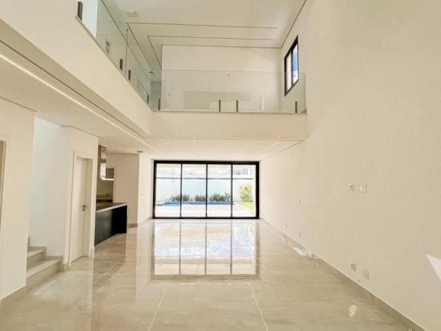 Casa de Condomínio à Venda em Condomínio Brisas Jundiaí, Jardim Samambaia J.