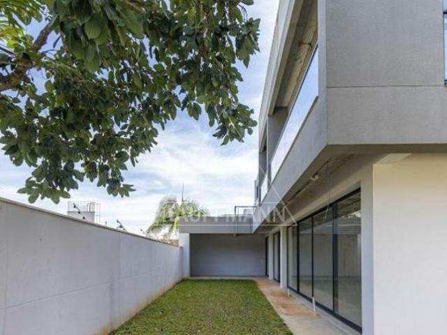 Casa de Condomínio à Venda em Jardim Petrópolis 4 Quartos Suítes 12 Vagas 931m²