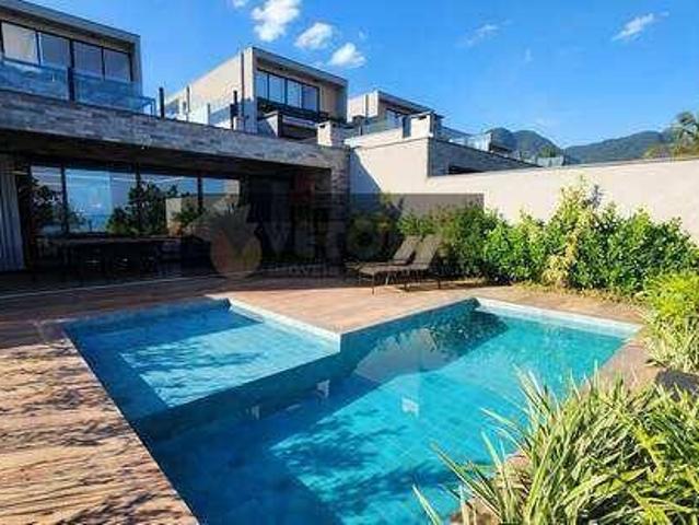 Casa de Condomínio à Venda em Maresias, São Sebastião SP