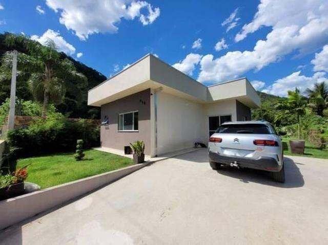 Casa de Condomínio à Venda em Massaguaçu, Caraguatatuba SP