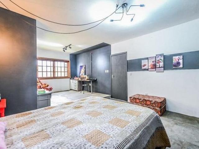 Casa de condomínio à venda em Porto Alegre, Santa Tereza, com 4 quartos, 231m²