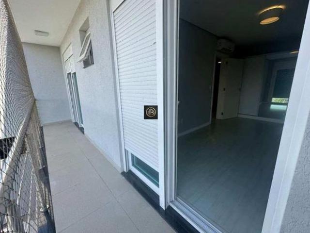 Casa de condomínio à venda em Porto Alegre, Sarandi, com 3 quartos, 234,18m²