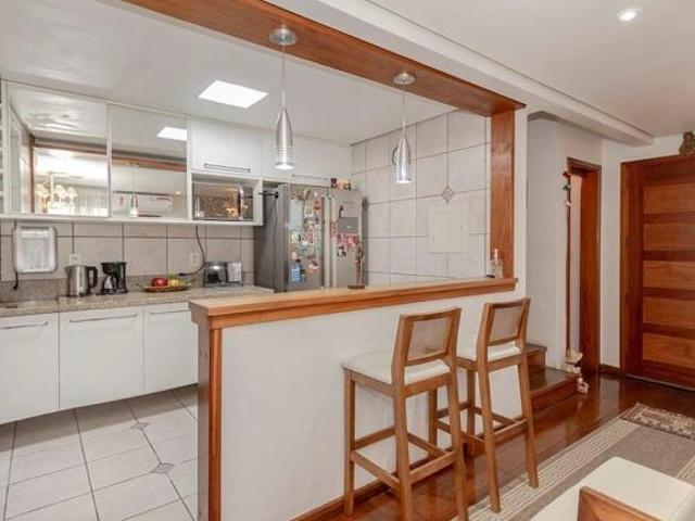 Casa de condomínio à venda em Porto Alegre, Tristeza, com 3 quartos, 230m²