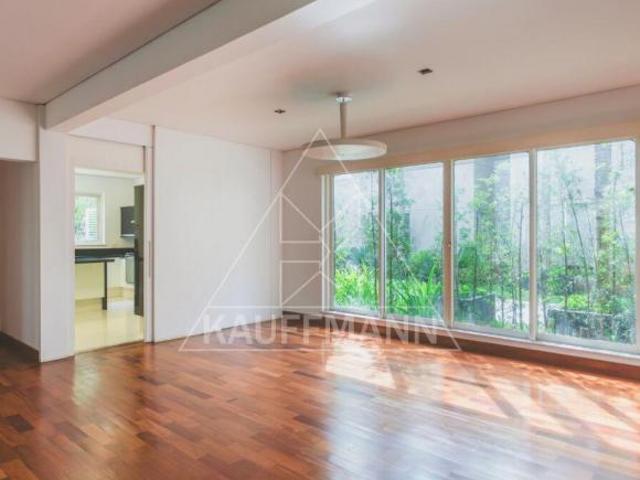 Casa de Condomínio à Venda Morumbi 4 Dorms 4 Suítes 6 Vagas 551,70m² A.C