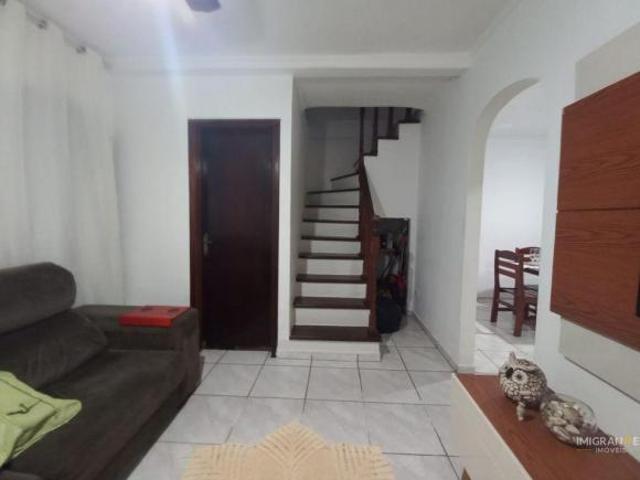 Casa de condomínio à venda na Aviação, em Praia Grande SP