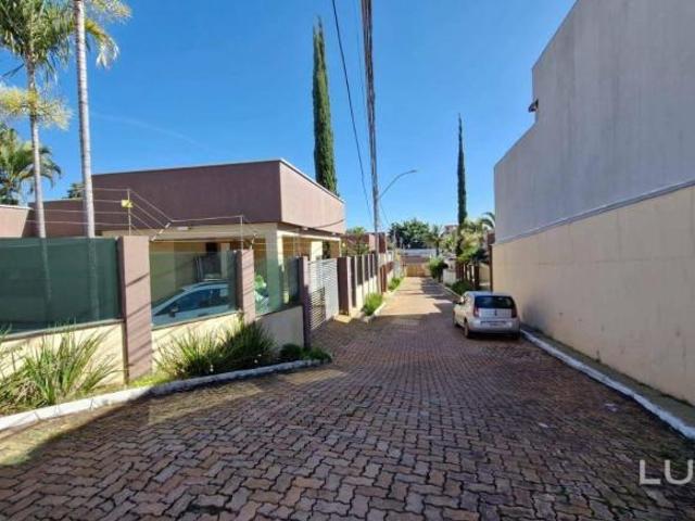 Casa de condominio a venda na Colônia Agrícola Rua Flor da Índia