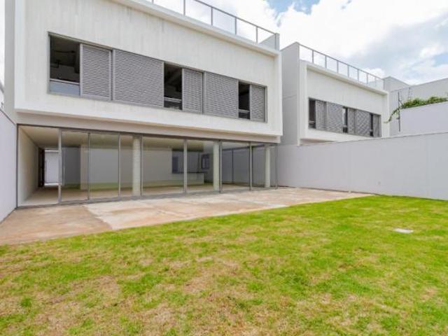 Casa de condomínio à venda, no Vila Verde 660 em São Paulo, Jardim Europa, com 5 quartos